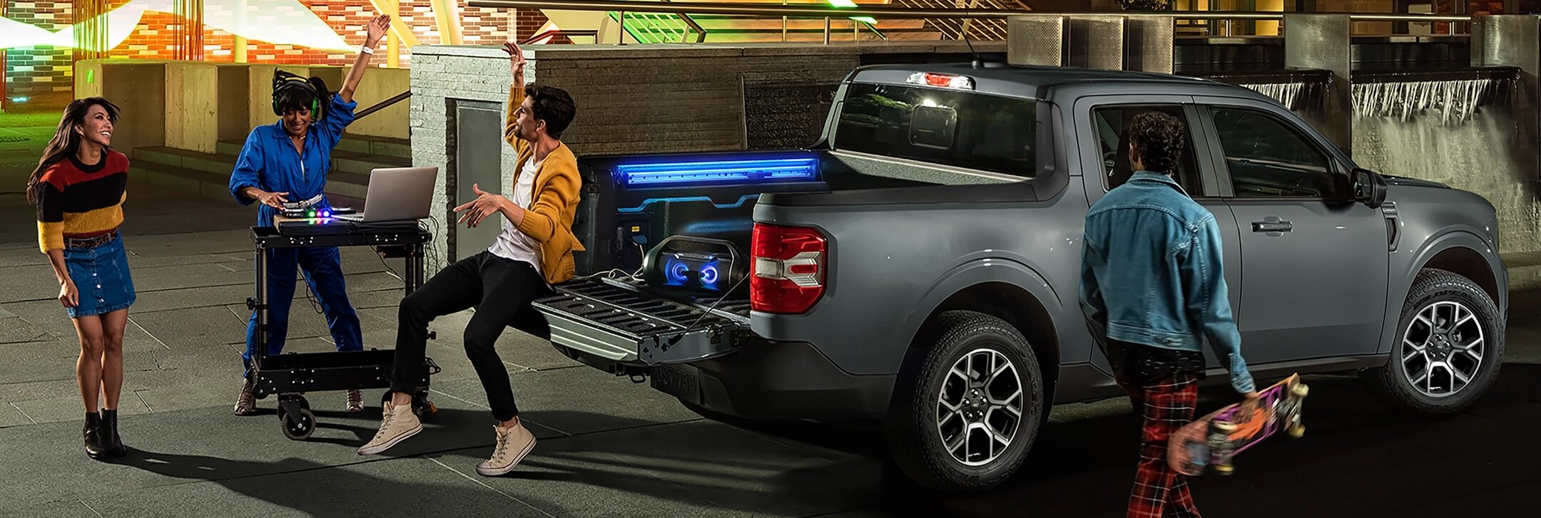2025 Ford Maverick Hybrid | Southlake Ford Newmarket, ON